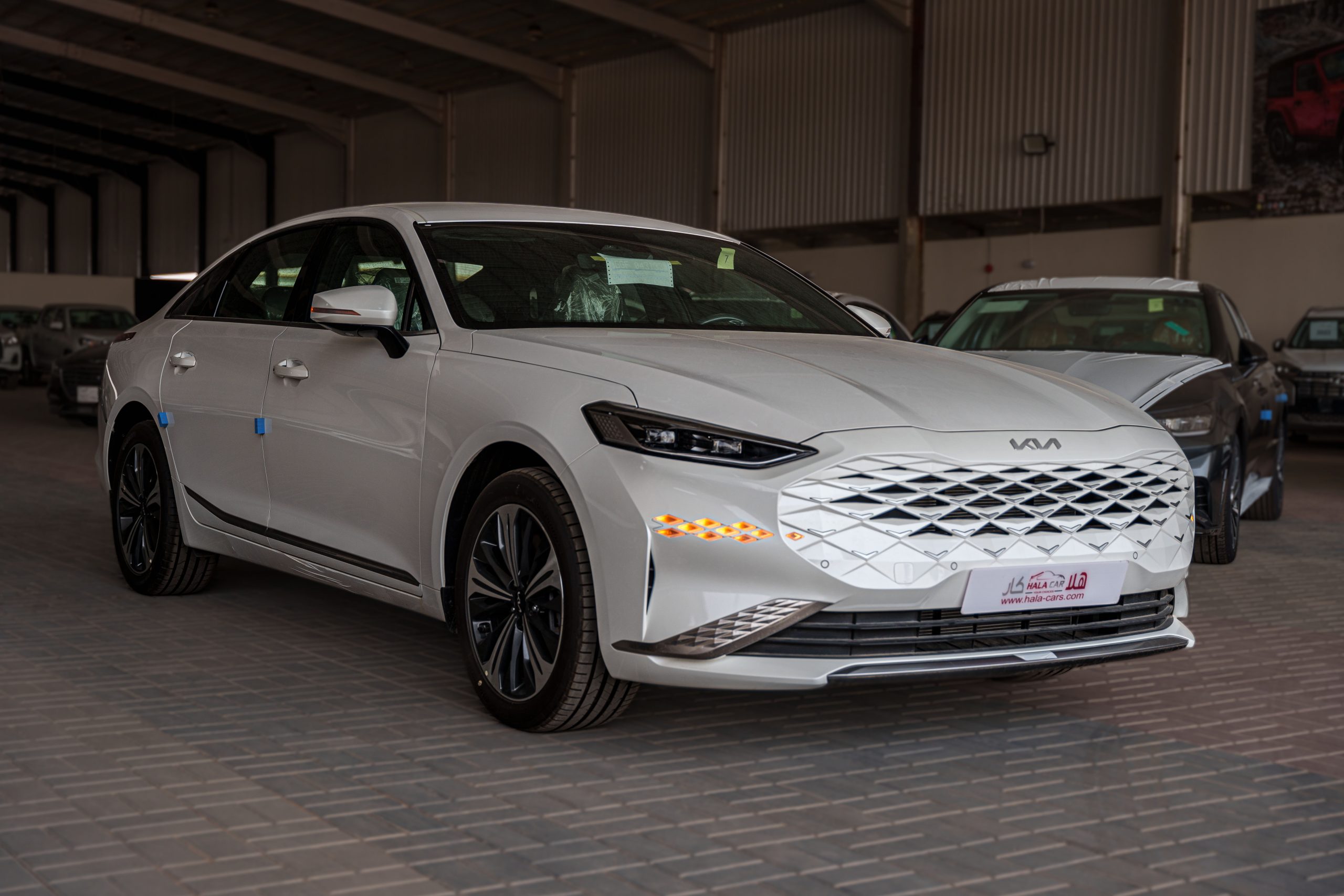 K8 2023 GL - Hala Car