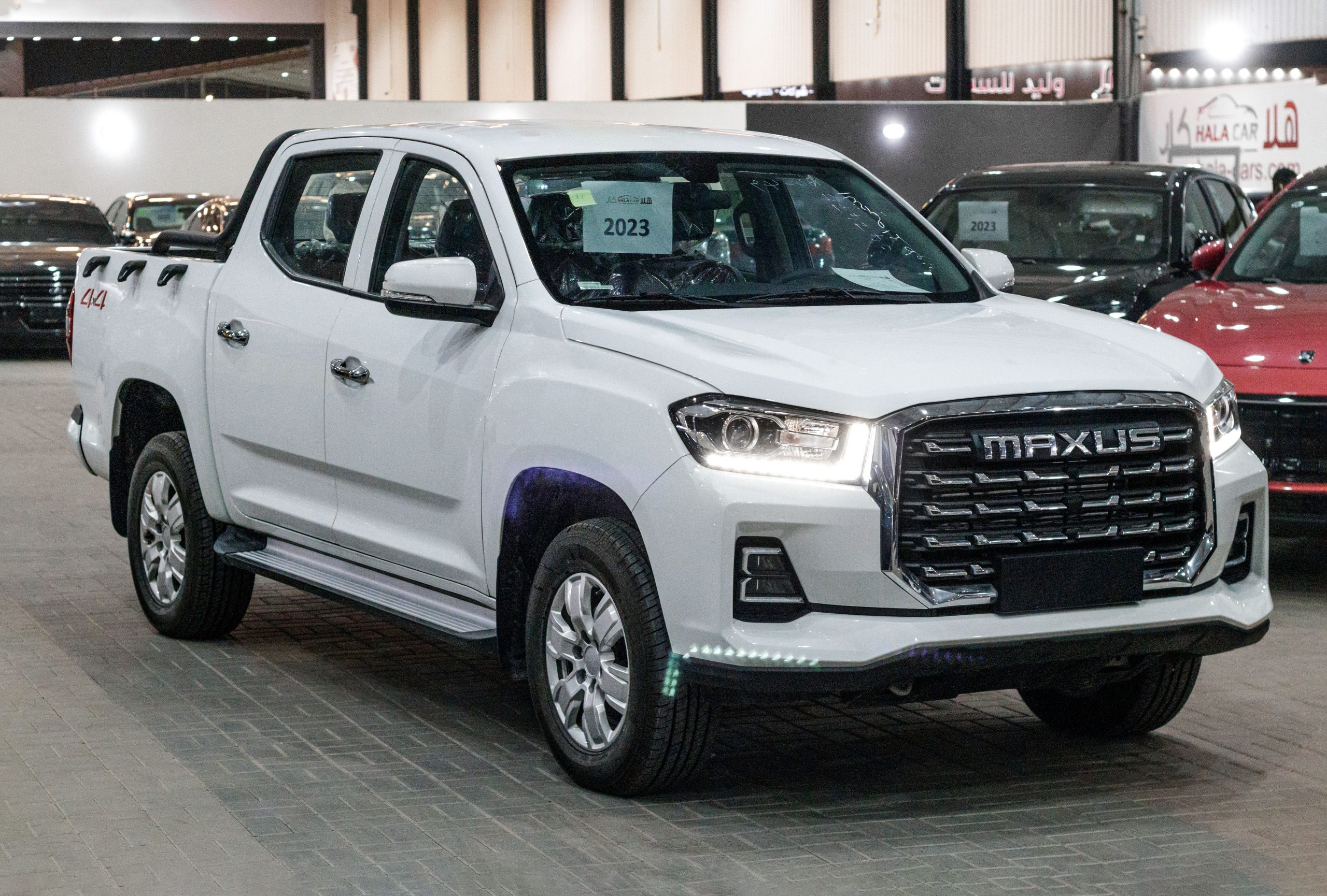 T70 Pro Deluxe 4WD 2023 Diesel - Hala Car